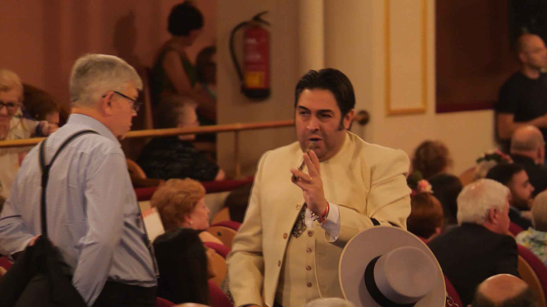 José Leyva protagoniza un emotivo pregón de la Hermandad del Rocío de ...