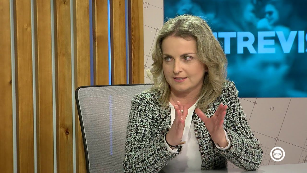 La Entrevista María Luisa Cruz (12/03/21) - Interalmería TV